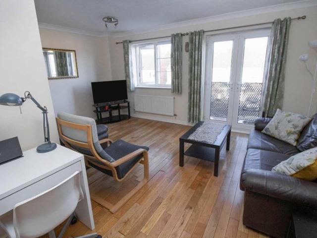 3 Bedroom House End Terrace