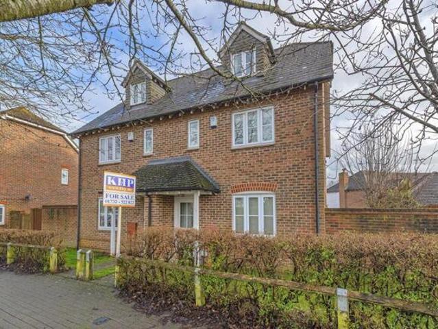 3 Bedroom House East Malling Kent 99736021
