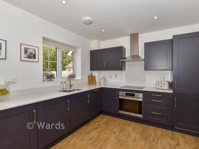 3 Bedroom House East Malling Kent LS100786774