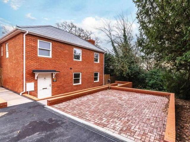 3 Bedroom House East Sussex East Sussex 101678540