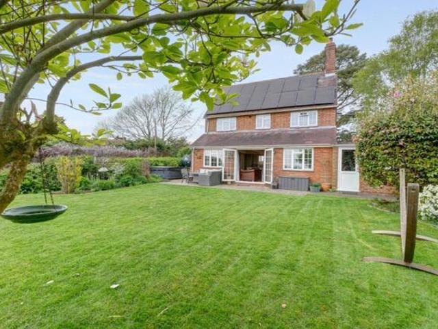 3 Bedroom House East Sussex East Sussex 98834754