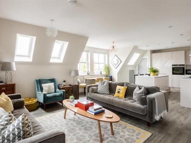 3 Bedroom House East Sussex East Sussex 98119062