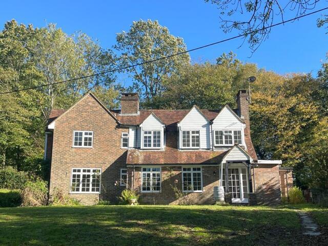 3 Bedroom House East Sussex East Sussex 99840372
