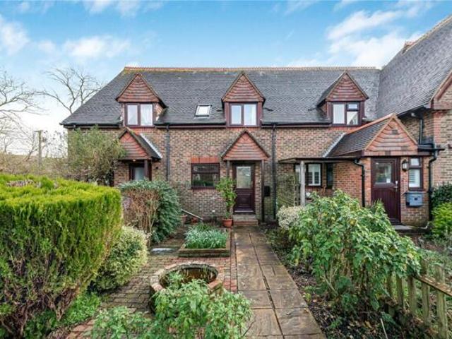 3 Bedroom House East Sussex East Sussex LS100456894