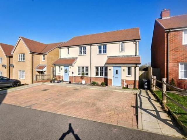 3 Bedroom House East Sussex East Sussex LS100058159