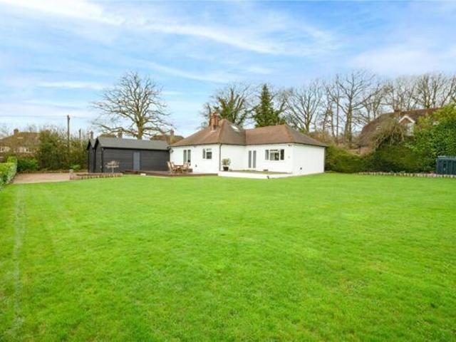 3 Bedroom House East Sussex East Sussex LS101996105
