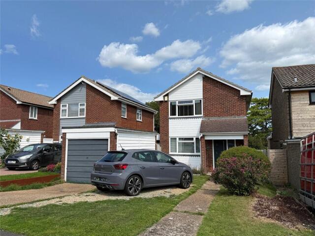 3 Bedroom House Eastbourne East Sussex 98233099
