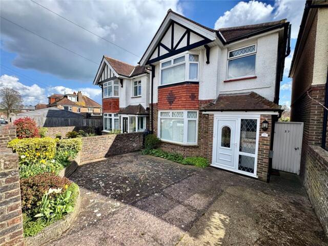3 Bedroom House Eastbourne East Sussex 101996234