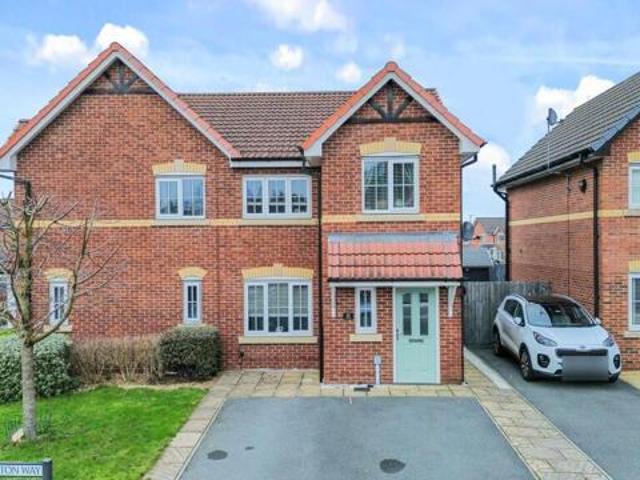3 Bedroom House Eccleston St Helens LS99029292
