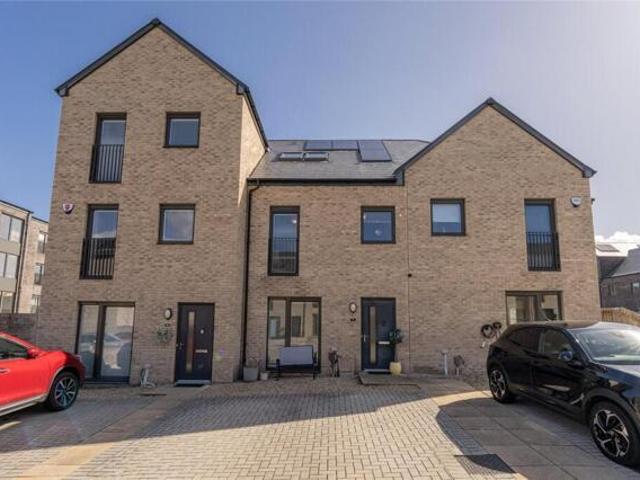 3 Bedroom House Edinburgh City Of Edinburgh 101676095