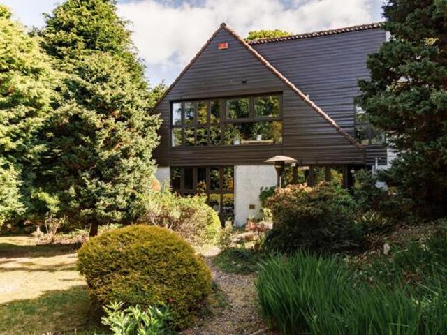 3 Bedroom House Edinburgh Edinburgh LS99986392