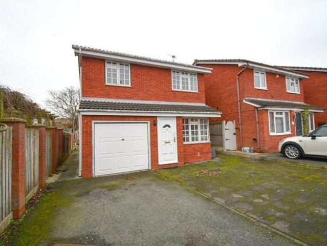 3 Bedroom House Elton Cheshire LS101351805