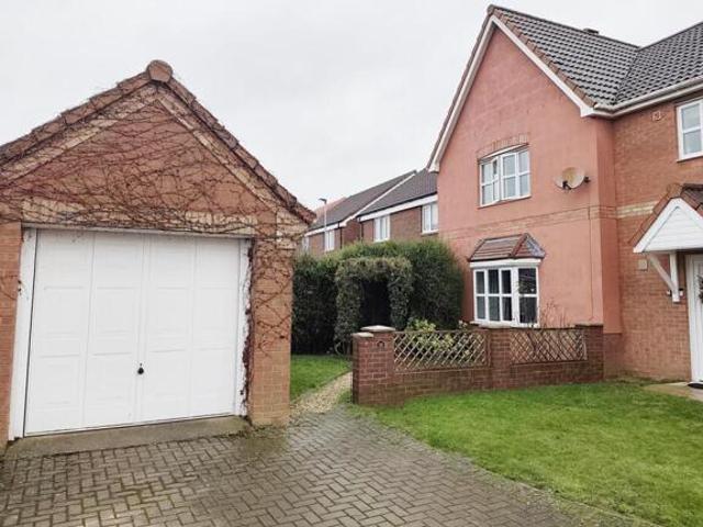 3 Bedroom House Elm Cambridgeshire 101316265