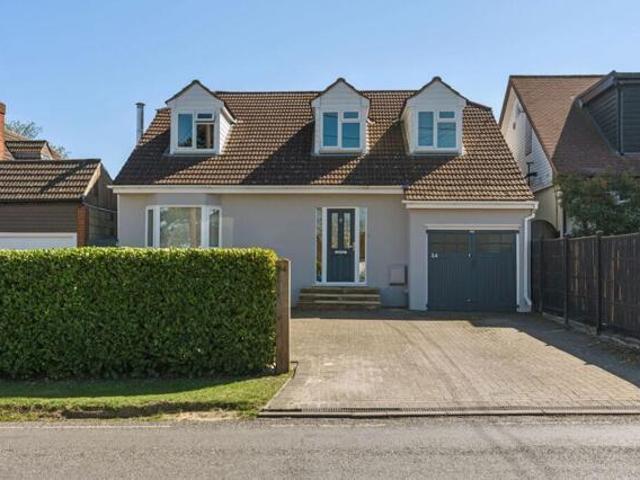 3 Bedroom House Essex Essex 101316114
