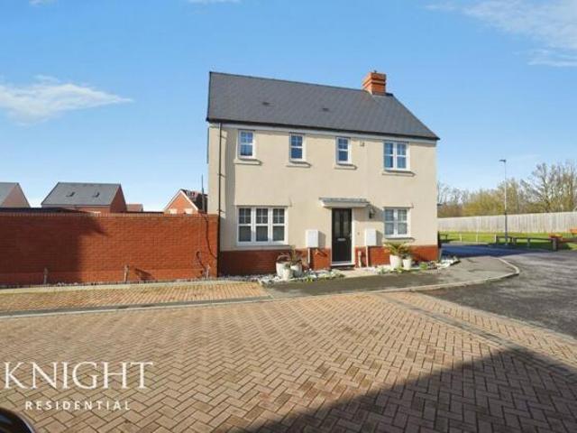 3 Bedroom House Essex Essex LS100366388