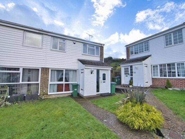 3 Bedroom House Folkestone Kent LS101677685