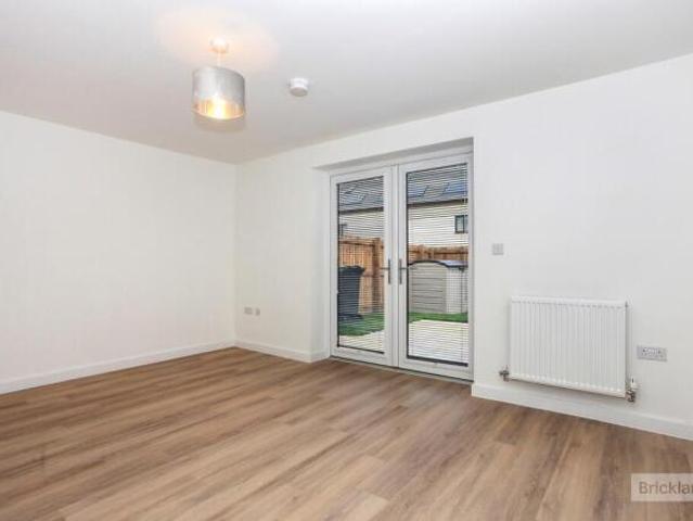 3 bedroom house for rent in 19 Stonemason Way, PE4