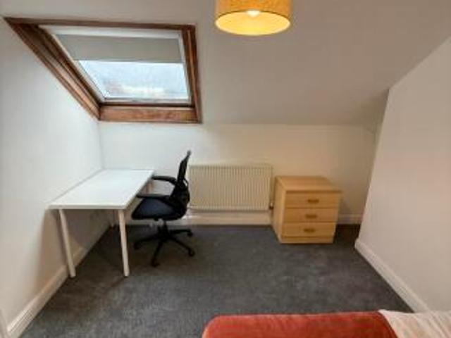 3 bedroom house for rent in 7 Pennington Grove, LS6 2JL, LS6