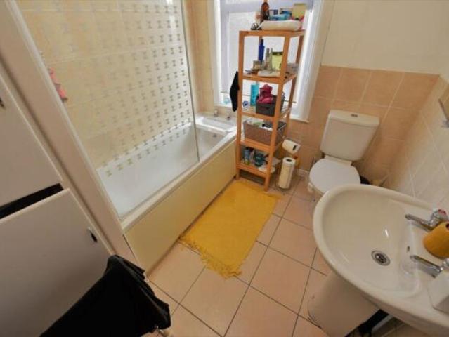 3 bedroom house for rent in 5 Beechwood Avenue, LS4
