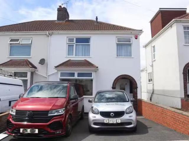 3 bedroom house for rent in 6 Coaley Road, Shirehampton, BS11