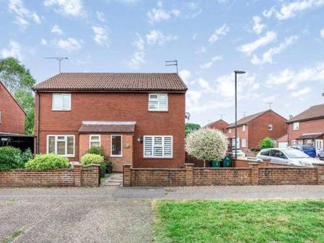 3 bedroom house for rent in Cottesmore Green RH11