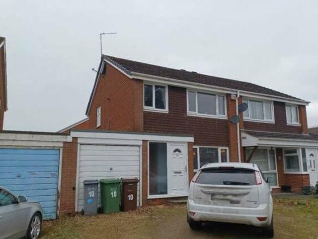 3 bedroom house for rent in Coppice Close Cheswick Green Solihull B90
