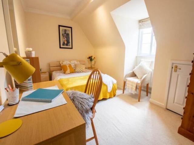 3 bedroom house for rent in Cossington Road, Canterbury, Kent, CT1