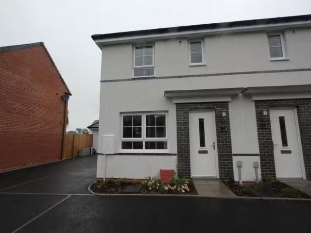 3 bedroom house for rent in Cae'r Victor, St Athan, Vale of Gl.