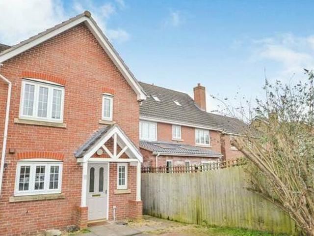 3 bedroom house for rent in Carisbrooke Grove Stamford PE9