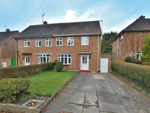 3 bedroom house for rent in Castlecroft Road Wolverhampton WV3