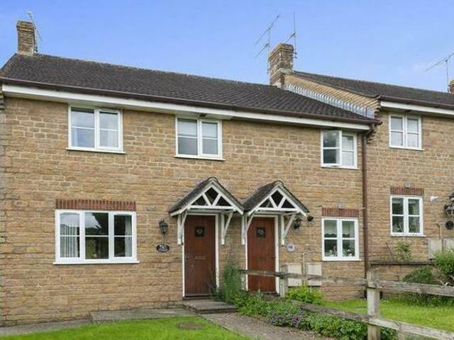 3 bedroom house for rent in Castletown Way SHERBORNE DT9
