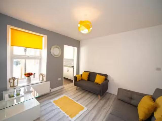 3 bedroom house for rent in Charlotte Road, Stirchley, Birming.