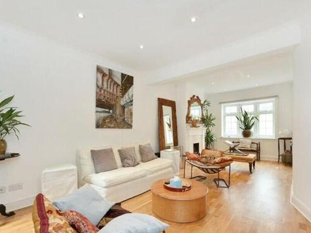 3 Bedroom House For Rent In Chelsea