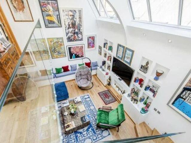 3 Bedroom House For Rent In Chelsea, London