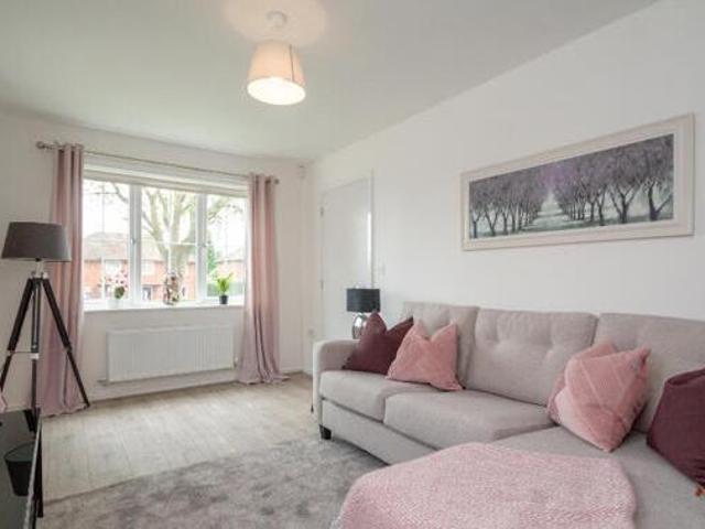 3 Bedroom House For Rent In Chesterfiled