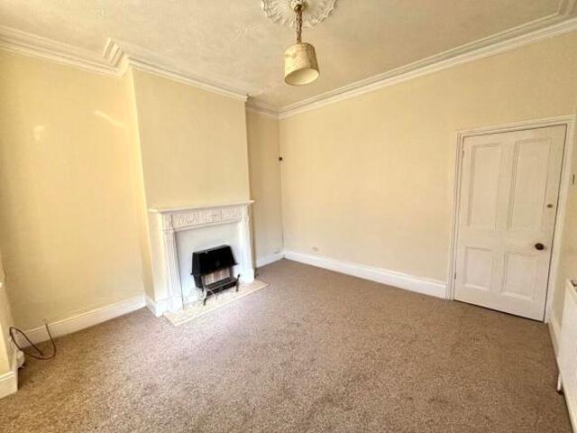 3 bedroom house for rent in City Road, Sheffield, S2
