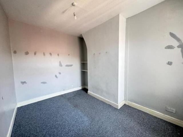3 bedroom house for rent in Clapham Road, L4