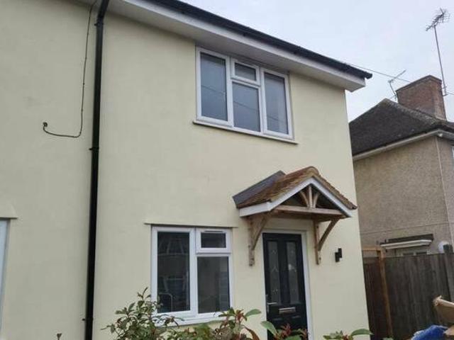3 bedroom house for rent in Clarkes Road Hatfield AL10