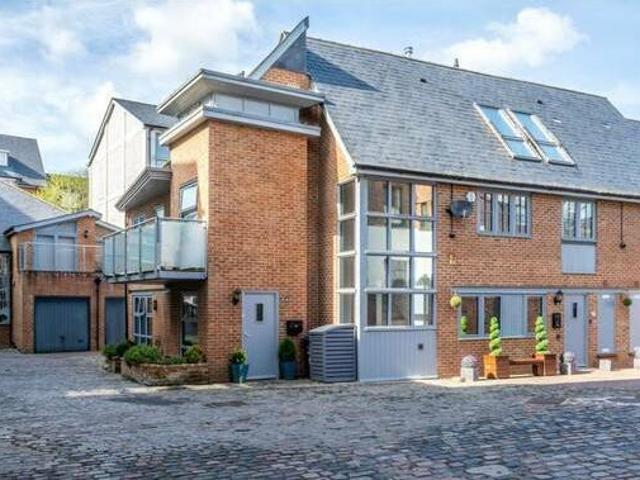 3 bedroom house for rent in Clearwater Mews Canterbury Kent CT1
