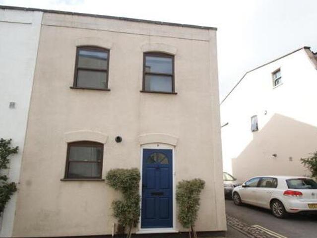3 Bedroom House For Rent In Clifton, Bristol
