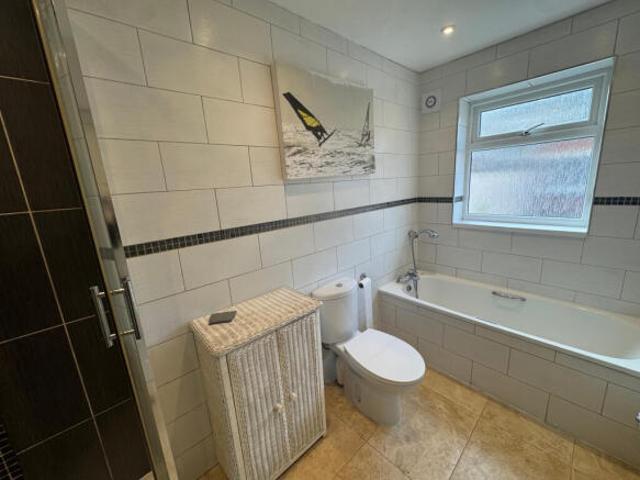 3 bedroom house for rent in Clinton Street, Exeter, EX4