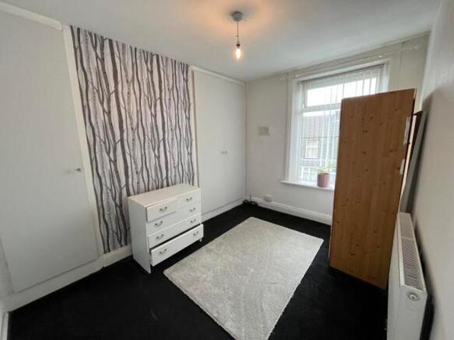 3 bedroom house for rent in Cresswell Place, BRADFORD, BD7