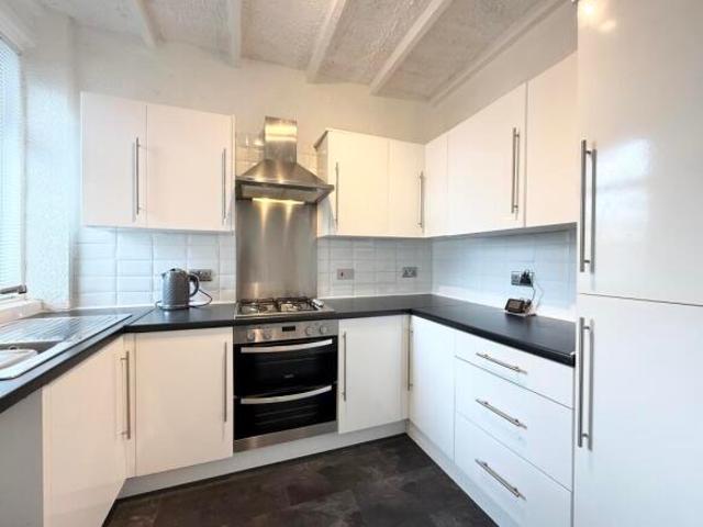 3 bedroom house for rent in Cumbernauld Road, Stepps, G33