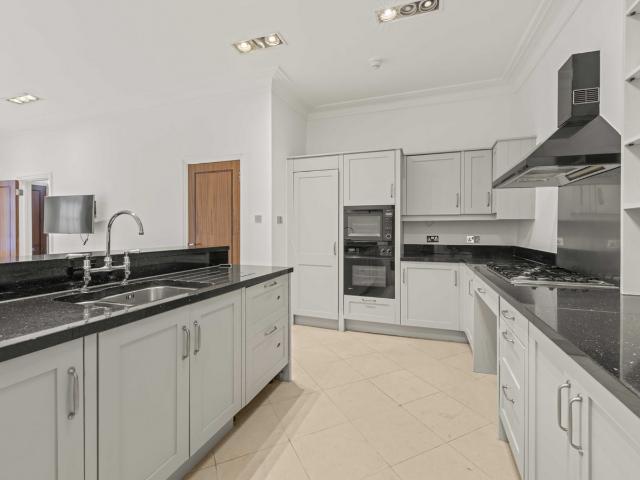 3 bedroom house for rent in Adam & Eve Mews, London, W8