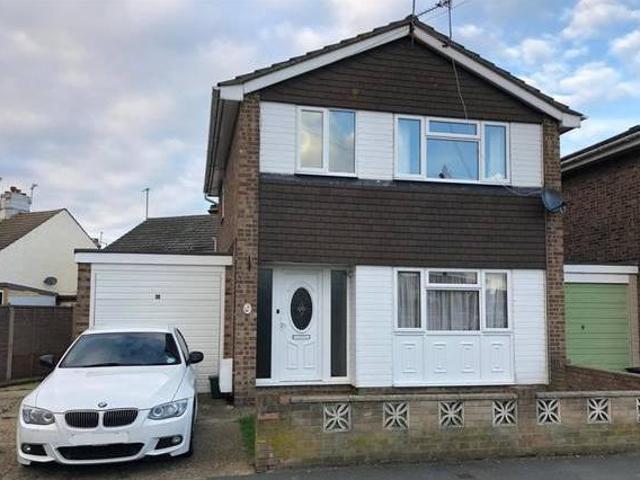 3 bedroom house for rent in Alton Park Road ClactonOnSea CO15