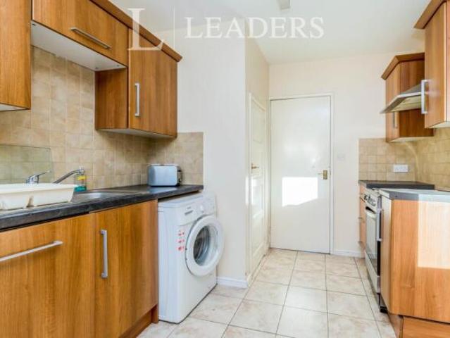 3 bedroom house for rent in Algar Road, ST4