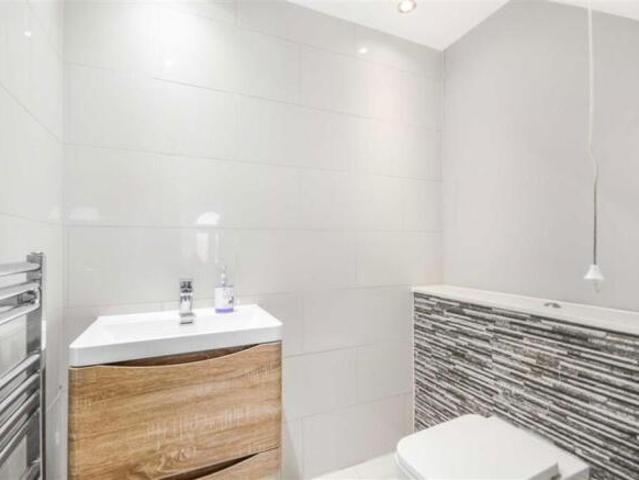 3 bedroom house for rent in Armitage Road, Greenwich, SE10