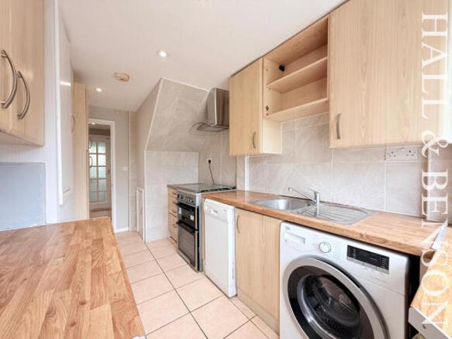 3 bedroom house for rent in Arran Close, Sinfin, DE24