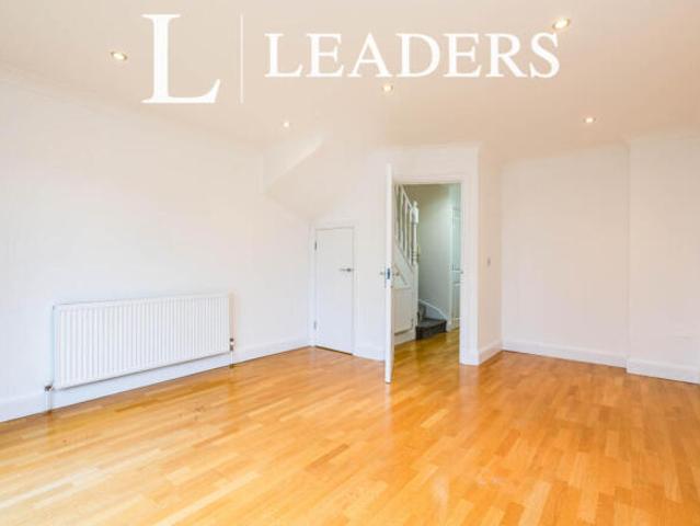 3 bedroom house for rent in Ashbourne Place, Hildenborough, TN11