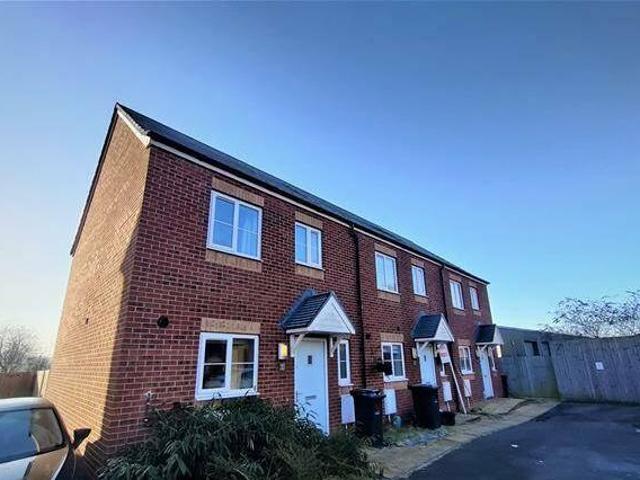 3 bedroom house for rent in Bottle Kiln Rise Brierley Hill DY5